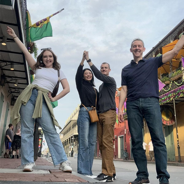 Destination Management Companies - Strayboots Team Building